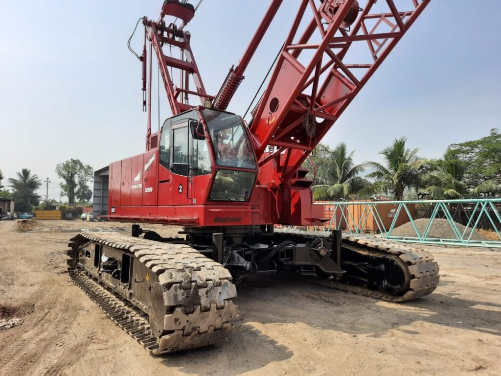 Manitowoc 12000 Crawler Lattice Boom 110 MT Crane – Crown Lifters